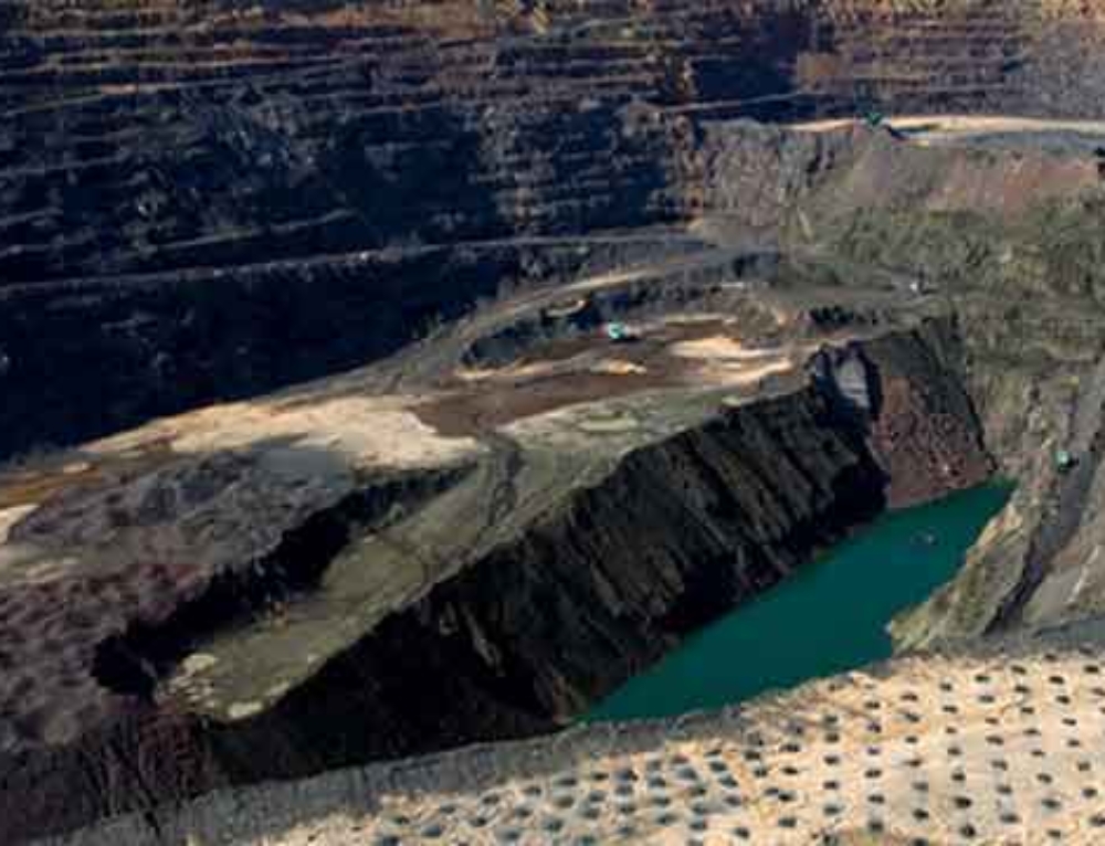 Diamond mining. How are diamonds actually obtained? | Sylvain Goldberg